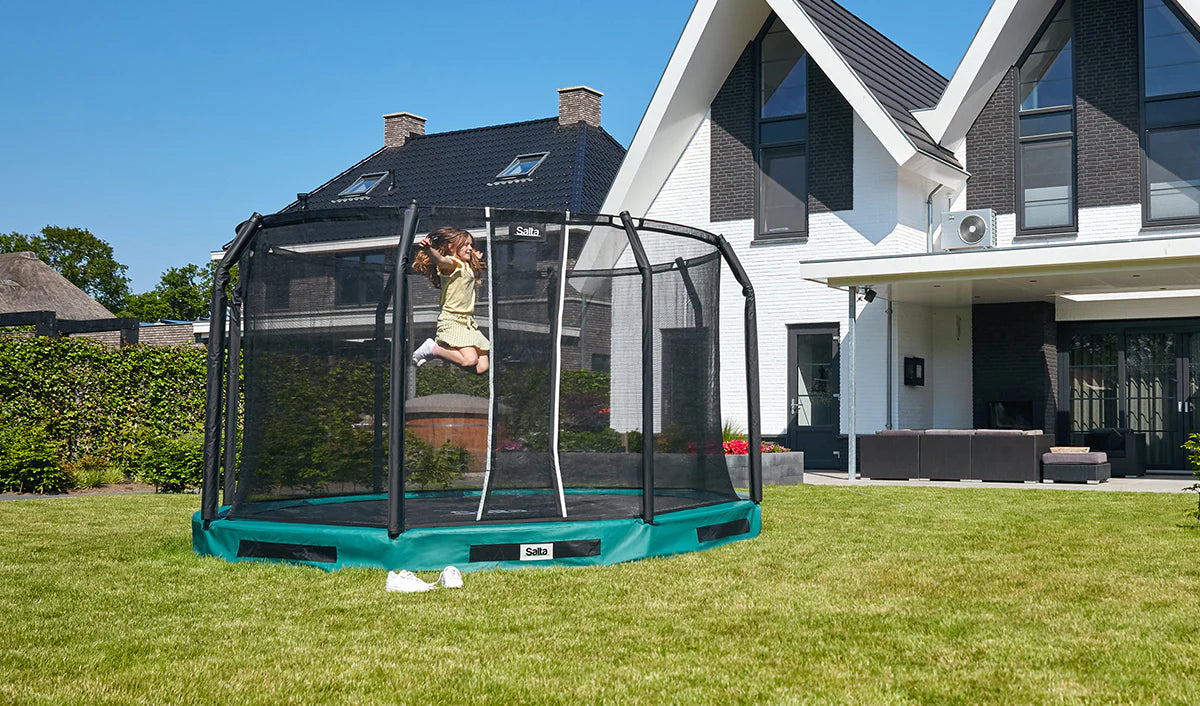 Den richtigen Standort für Ihr Trampolin auswählen: Worauf sollten Sie ...